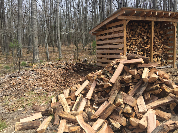 Building A Holz Hausen - Beehive Firewood Stack